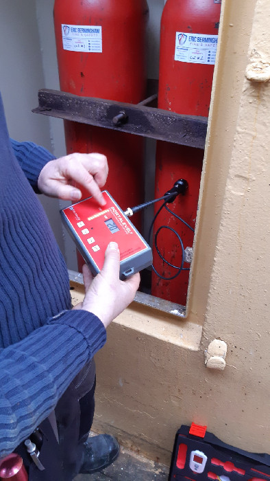 Liquid Level Testing :: Eric Bermingham Fire & Safety